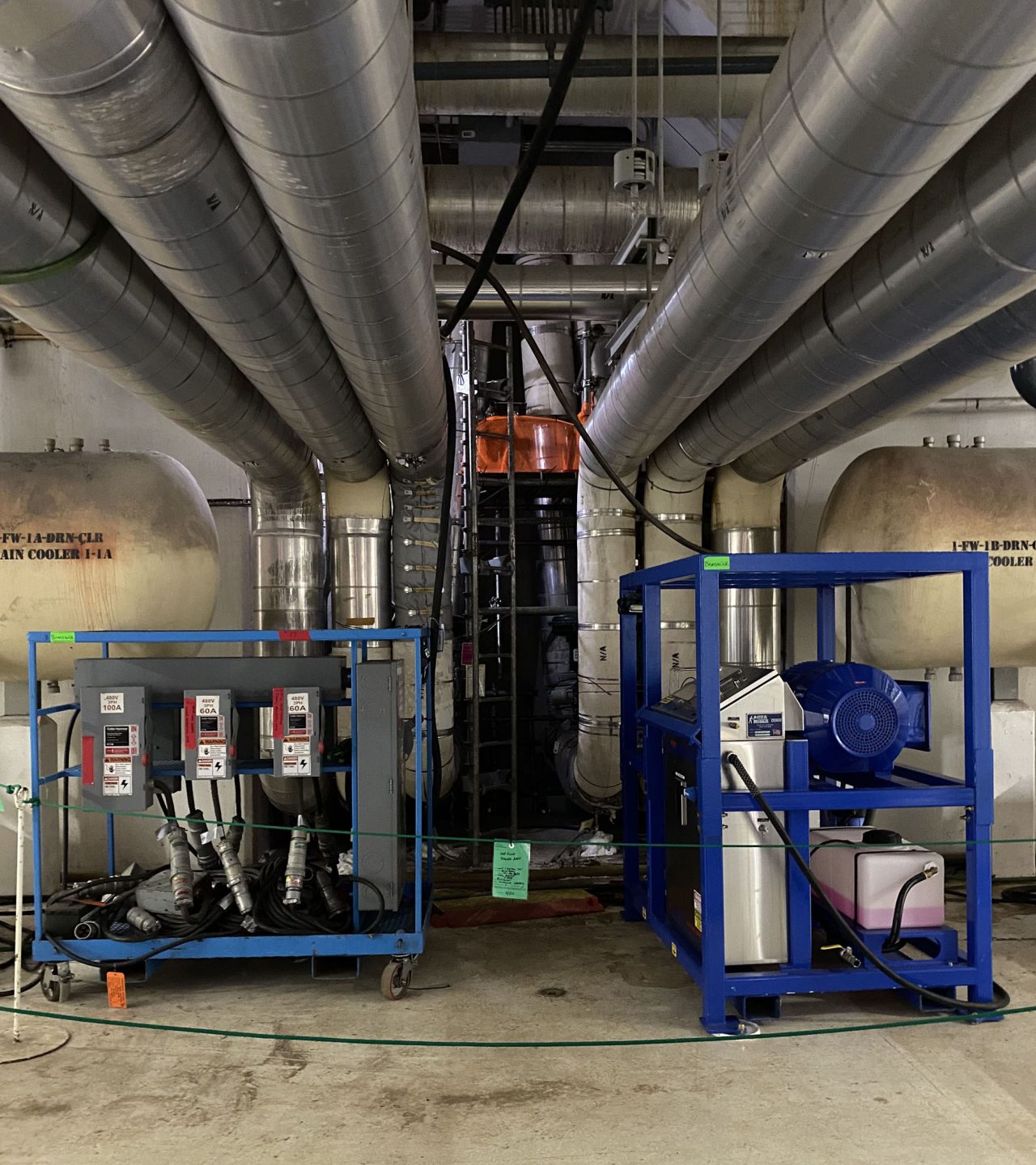 Ultra-High-Pressure (UHP) Water Blasting | plastocor